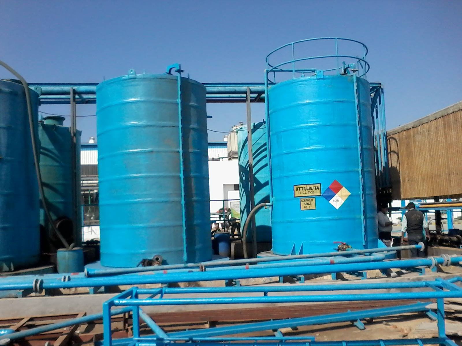 HCL storage tanks manufacturers - frptank.in